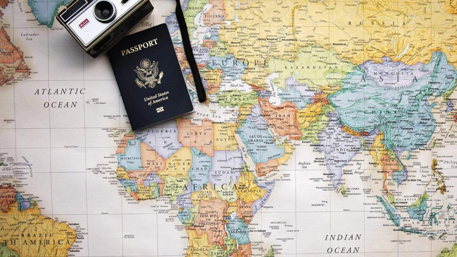 The Impact & Modern Uses of World Maps: From Navigation to Education ...